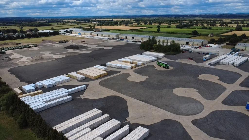 Storage facility to lease in Open Storage Land , Rocket Site, Misson ...