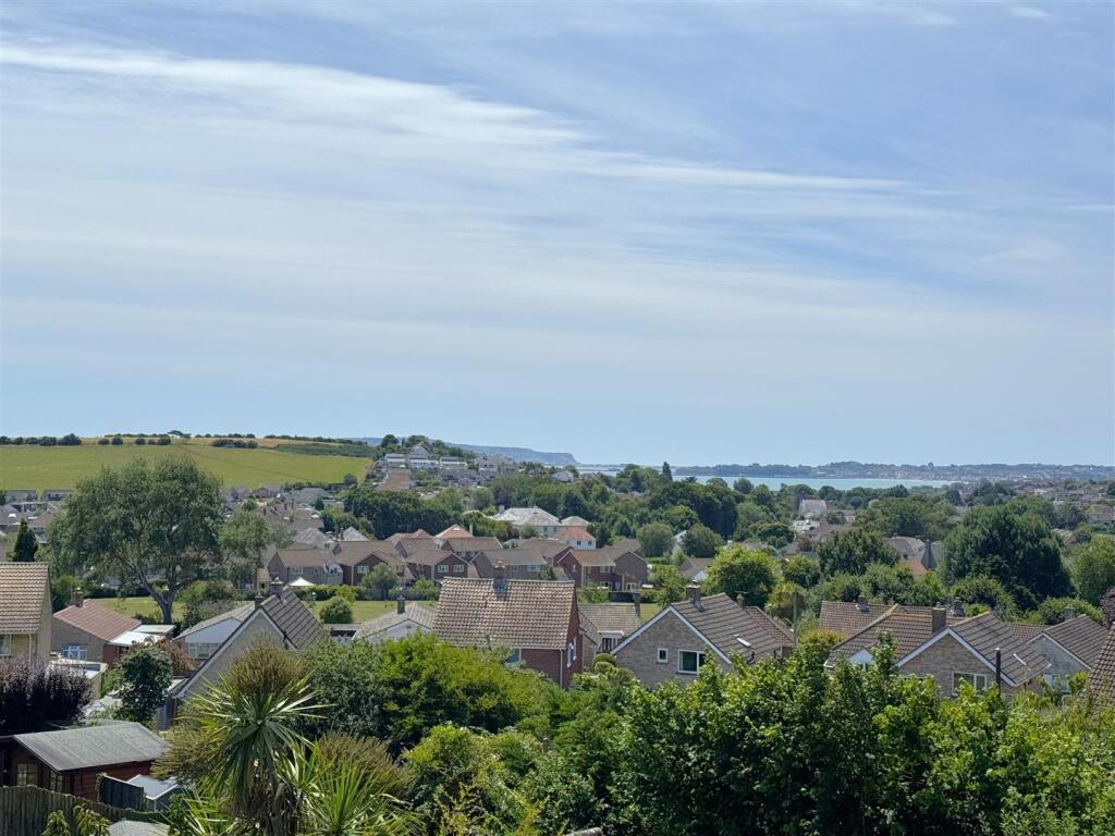 4 bedroom detached house for sale in Brunel Drive, Preston, DT3