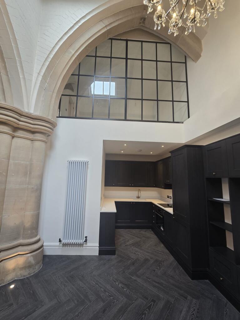 2 bedroom apartment for rent in The Spire, Park Road, Liverpool, L22