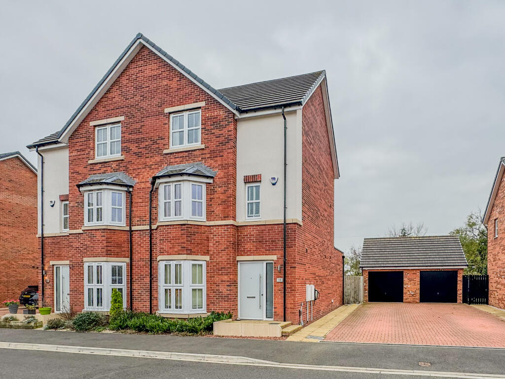 4 bedroom semi-detached house for sale in Linden Crescent, Yarm ...