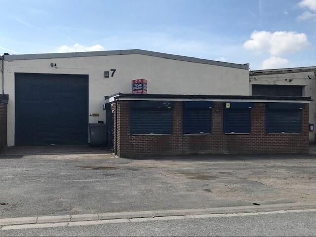 Industrial park to lease in Unit 7 Centurion Industrial Estate ...