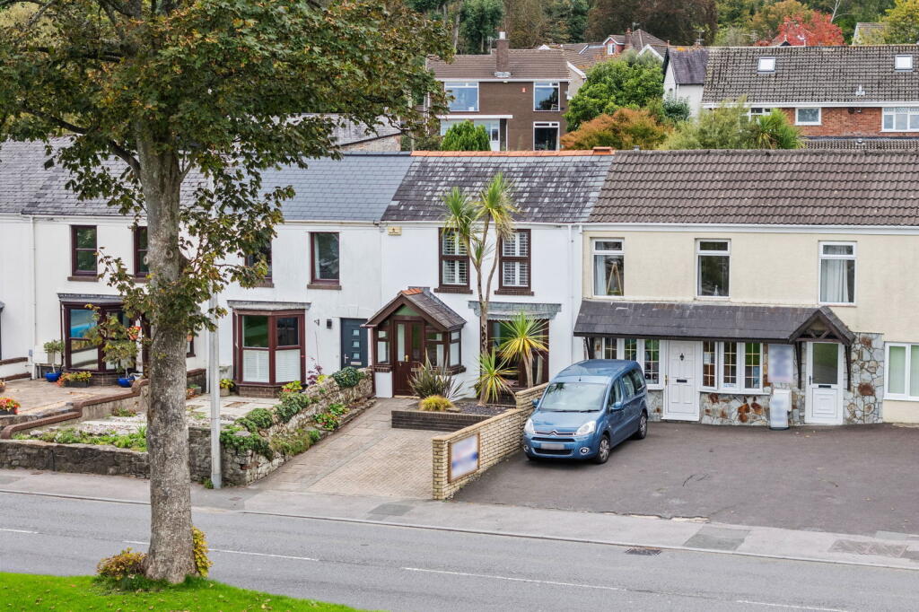 2 bedroom terraced house for sale in Mumbles Road, West Cross, Swansea ...
