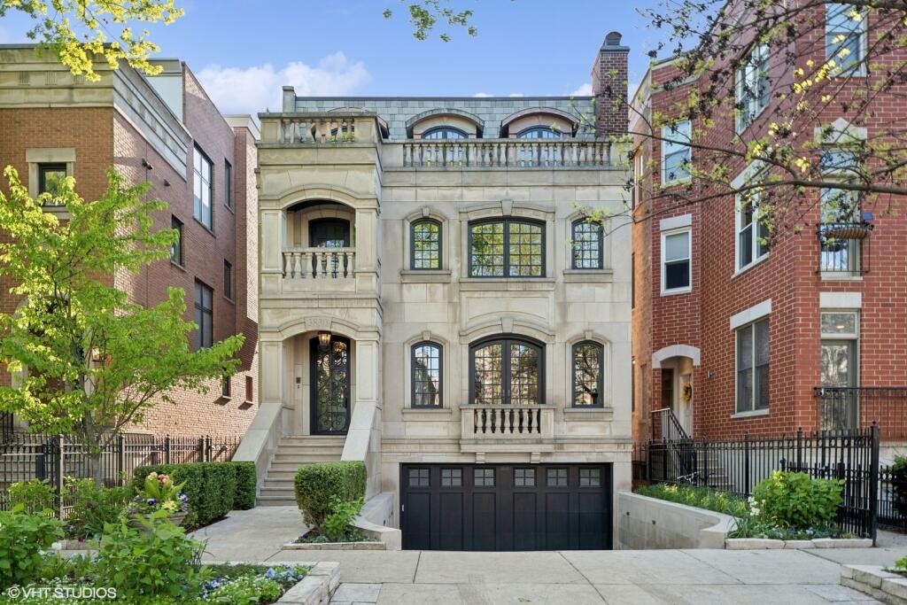 6 bedroom detached house for sale in Illinois, Cook County, Chicago, USA