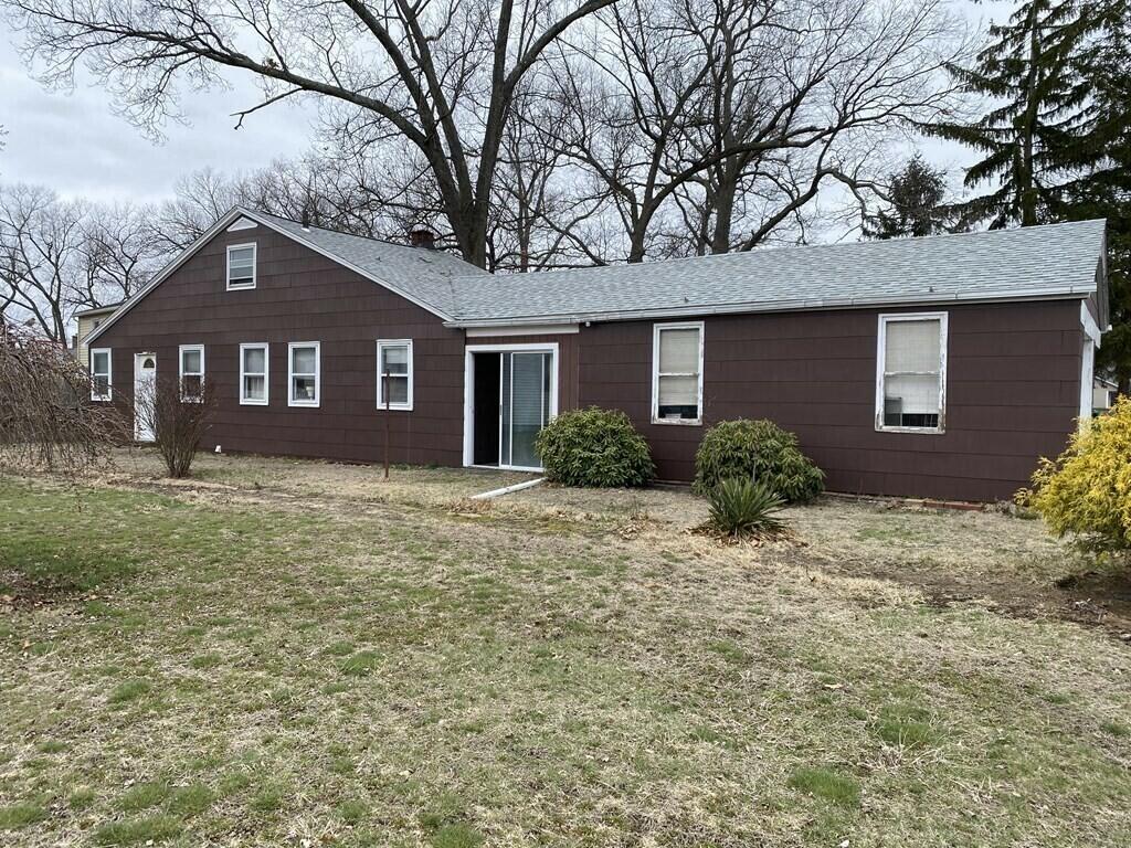 3 bedroom detached house for sale in Massachusetts, Hampden County ...