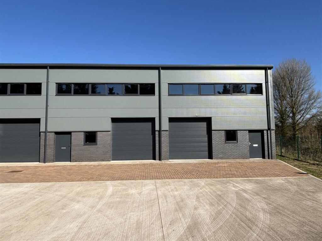 Light industrial facility to lease in Units 3 & 4, Parc Glas, Pantglas ...