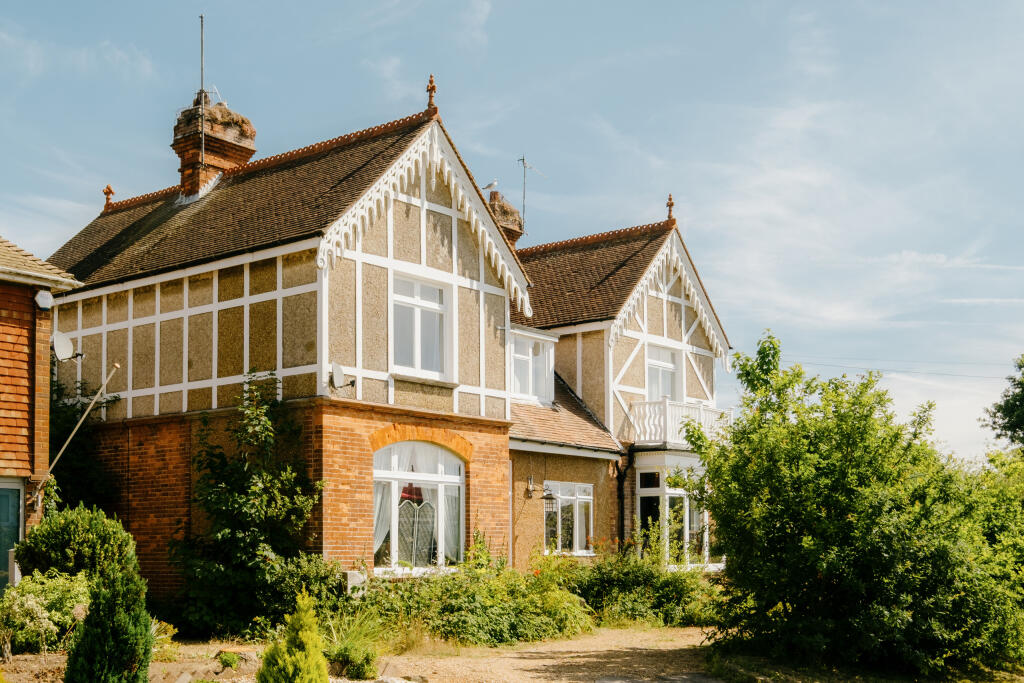 5 bedroom detached house for sale in Collington Lane East, Bexhill-on ...