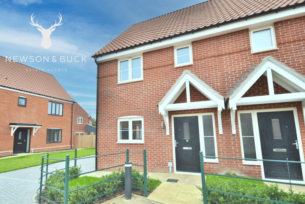 2 bedroom semi-detached house for sale in Bakers Way, Docking, Kings ...