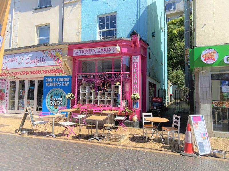 High street retail property to lease in Brixham, TQ5