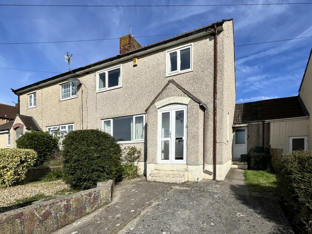 4 bedroom semi-detached house for rent in Brabazon Road, Bristol, BS34