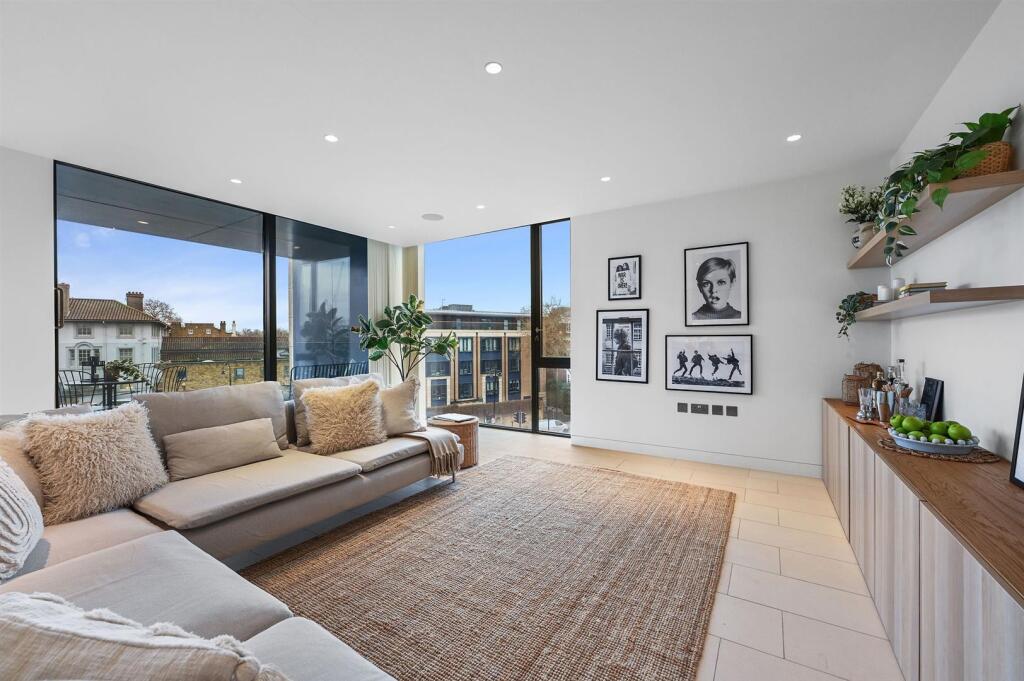 3 bedroom apartment for rent in Oval Road, Primrose Hill, London, NW1