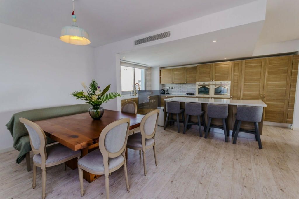 3 bedroom apartment for sale in Larnaca, Droshia, Cyprus