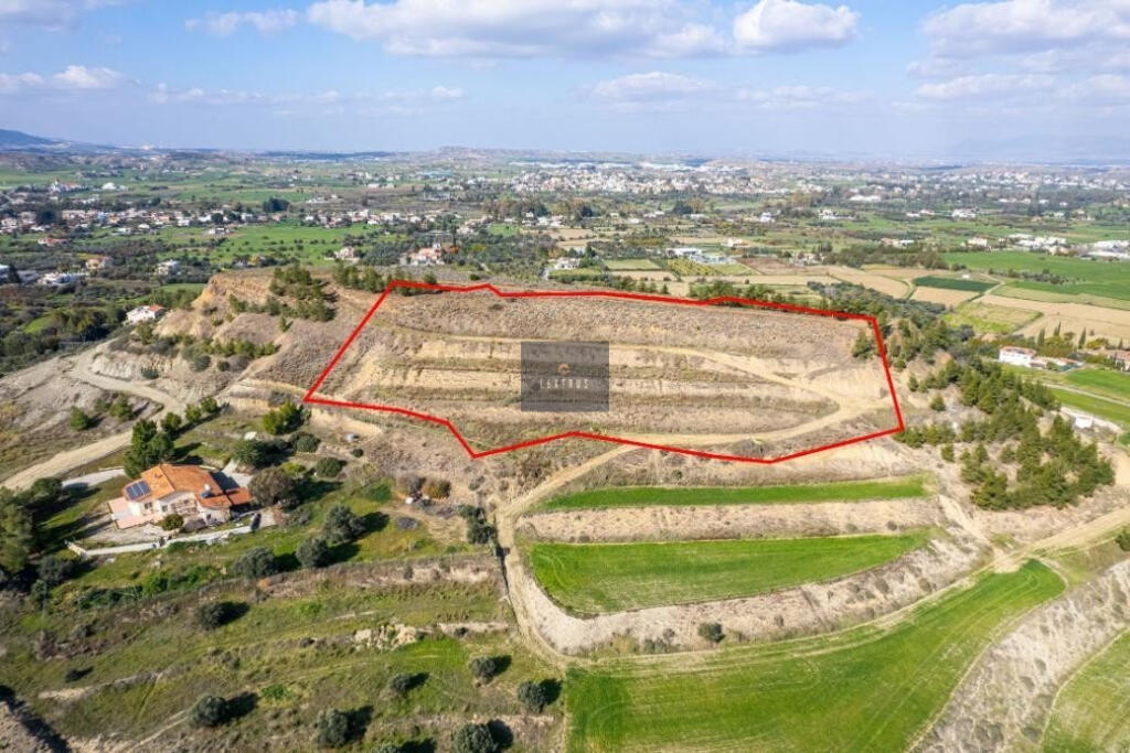 Plot for sale in Nicosia, Pera, Cyprus
