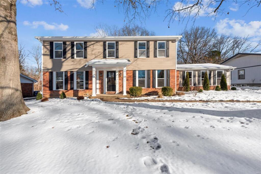 4 bedroom detached house for sale in Missouri, St Louis County, Ballwin ...