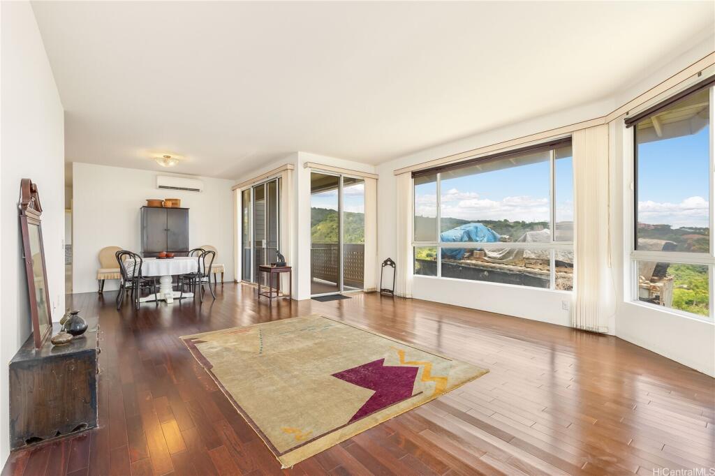 3 bedroom town house for sale in Hawaii, Honolulu County, Honolulu, USA