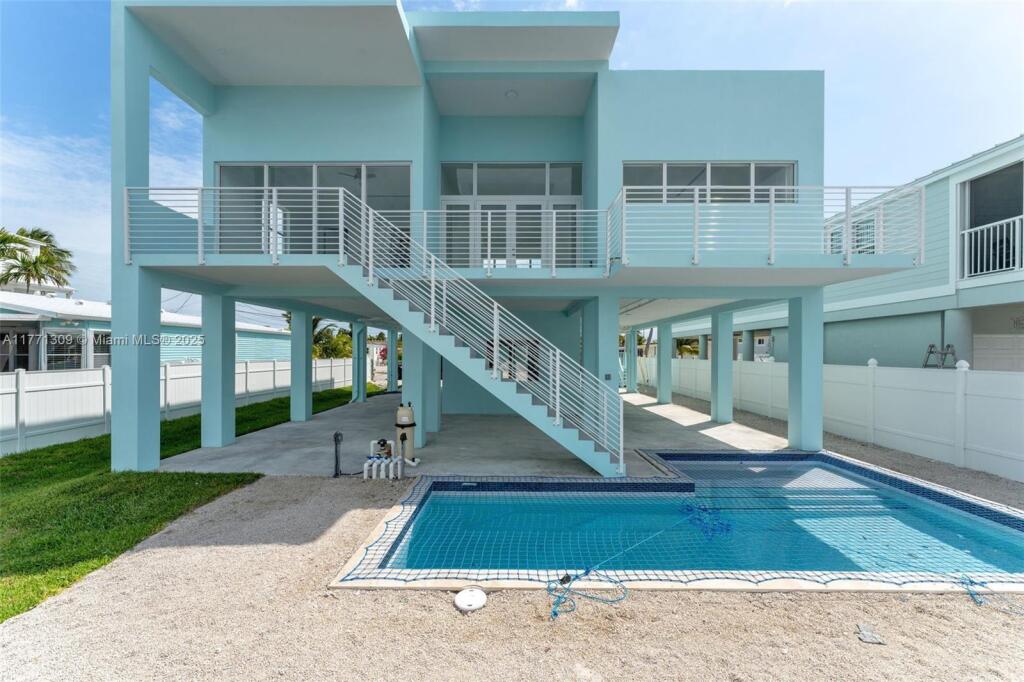 4 bedroom detached house for sale in Florida, Monroe County, Key Largo, USA