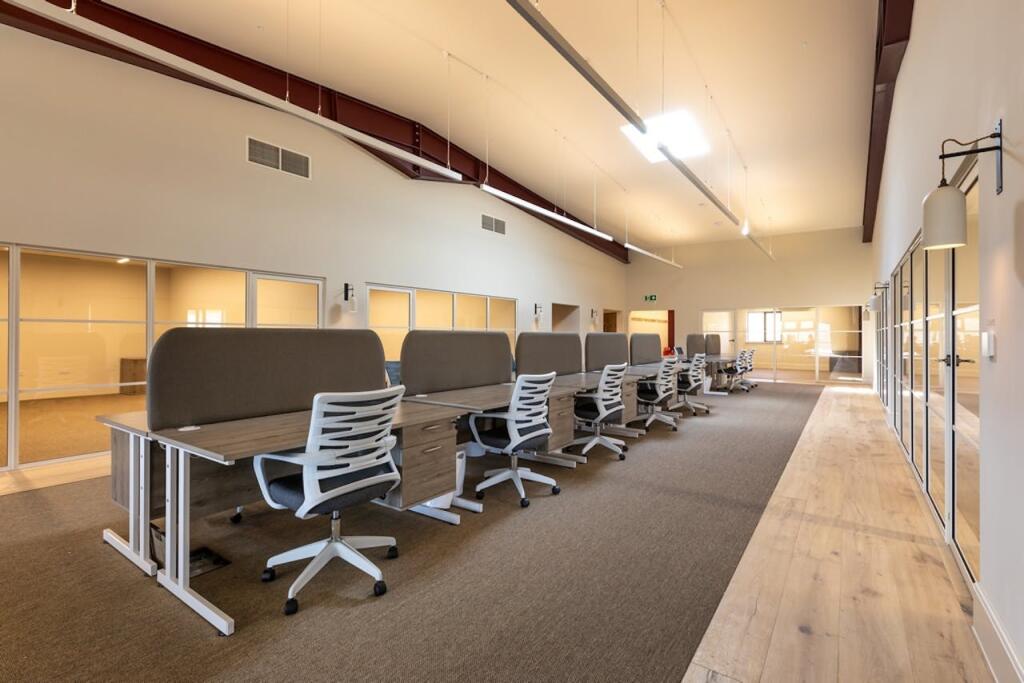 Office to lease in Barnsgrove, White Lane, Greywell, RG29 1GF, RG29