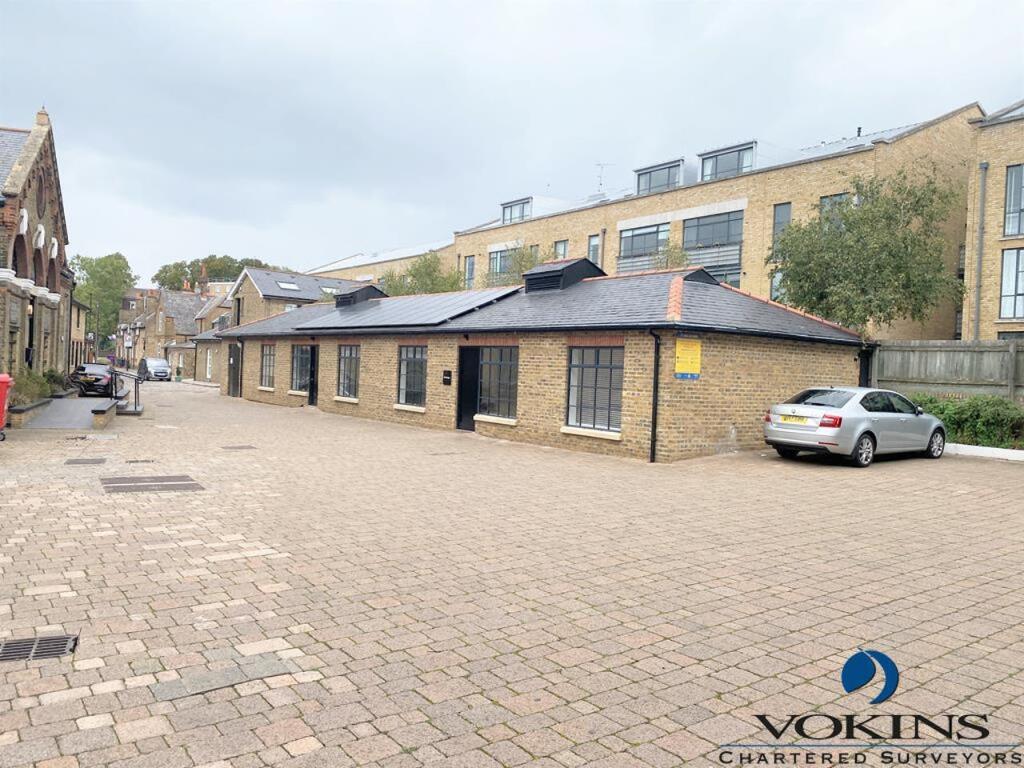 Office to lease in Building P, The Old Pumping Station, Pump Alley ...