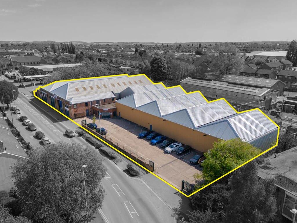 Light industrial facility to lease in The Old Bus Depot, Ashby Road ...
