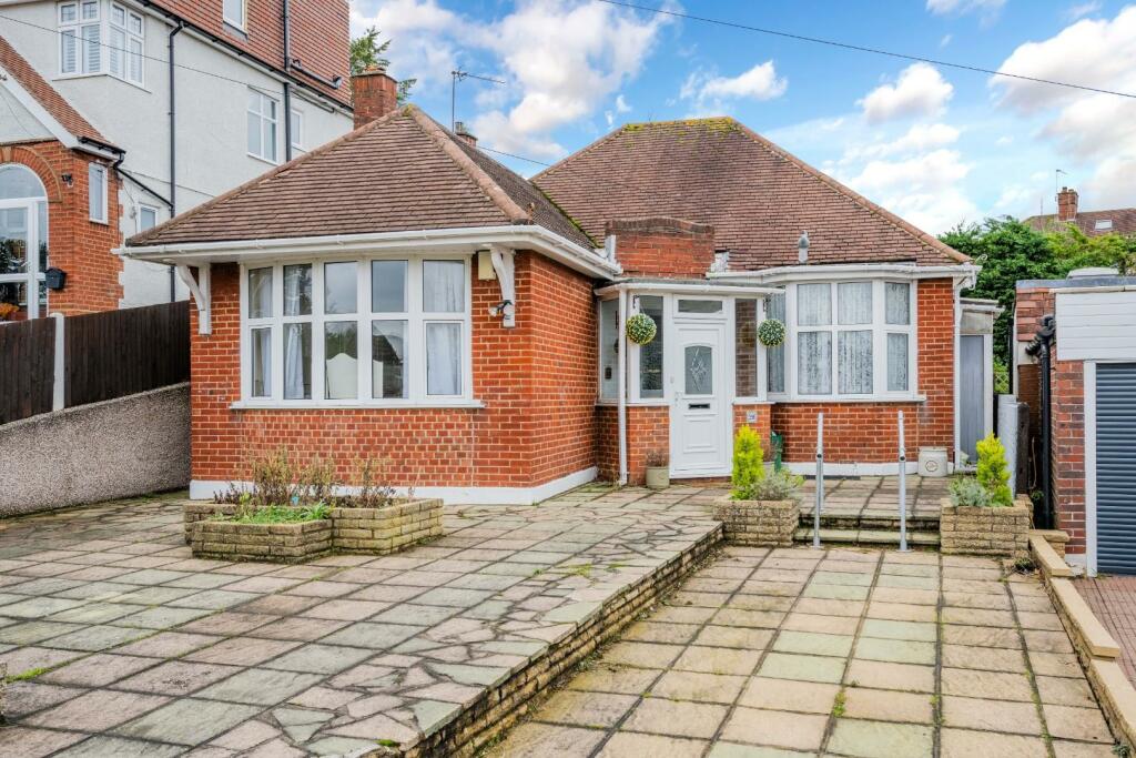 2 bedroom detached bungalow for sale in Preston Drive, Ewell, KT19