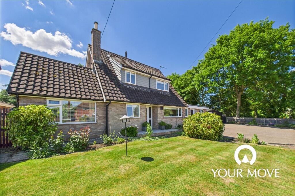 4 bedroom detached house for sale in The Street, Weybread, Diss ...
