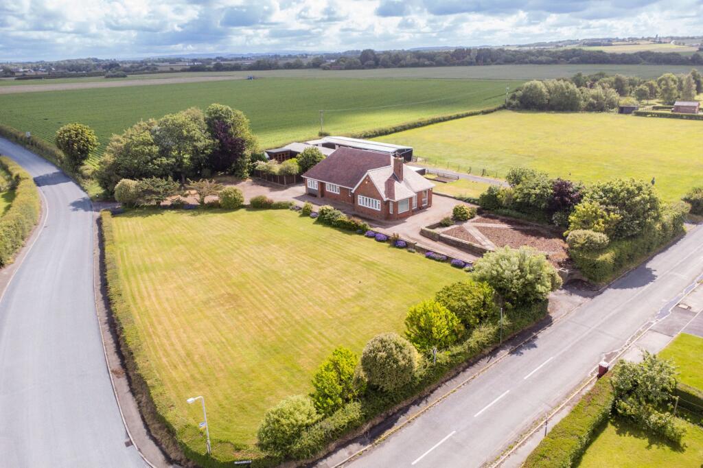 4 bedroom detached house for sale in Plex Lane, Halsall, L39