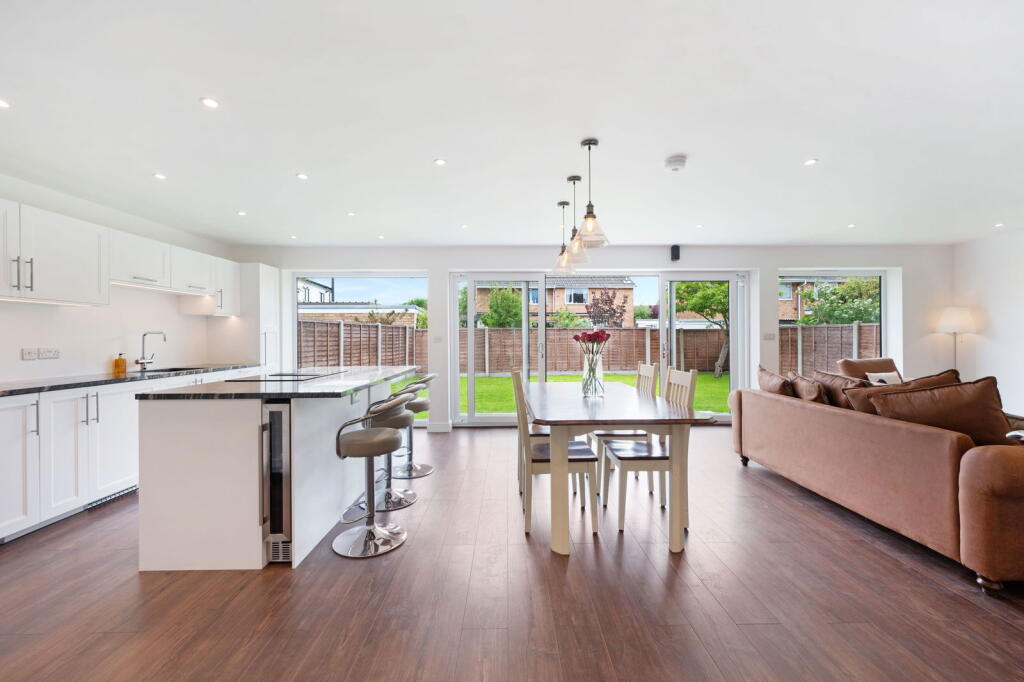5 bedroom detached house for sale in A heavily extended, refurbished ...