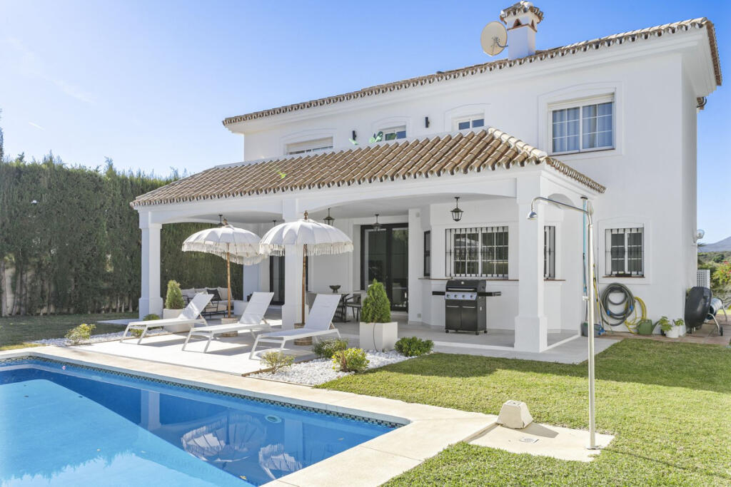 4 bedroom villa for sale in Andalucia, Malaga, Mijas, Spain