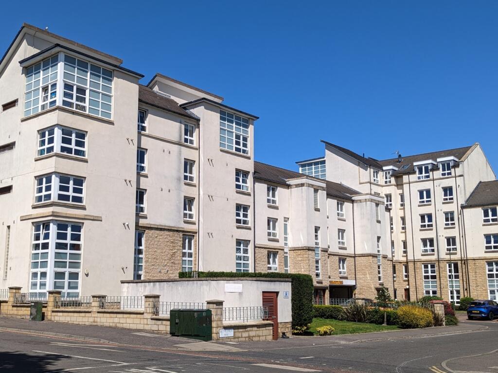 2 bedroom flat for rent in Lochend Road, Leith, EH7 , EH7