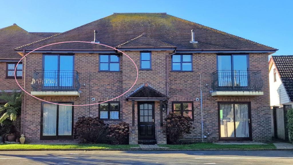 2 bedroom flat for sale in Steyne Road, Bembridge, Isle of Wight, PO35 ...