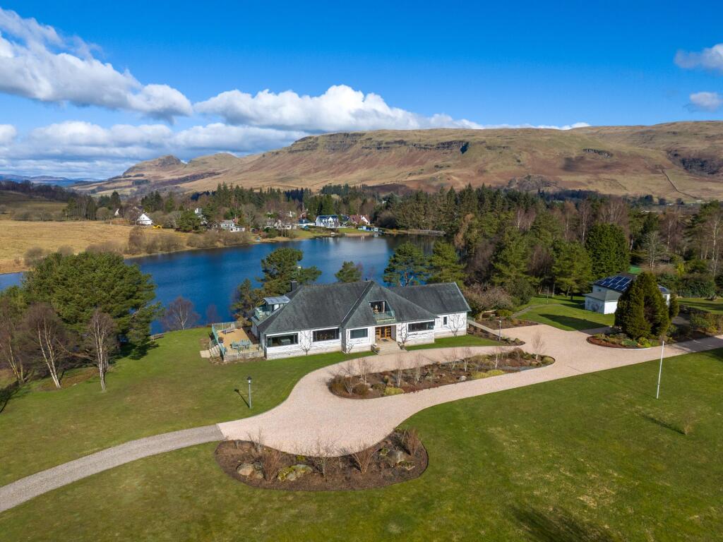 5 bedroom detached house for sale in Bracken House, Old Mugdock Road, G63