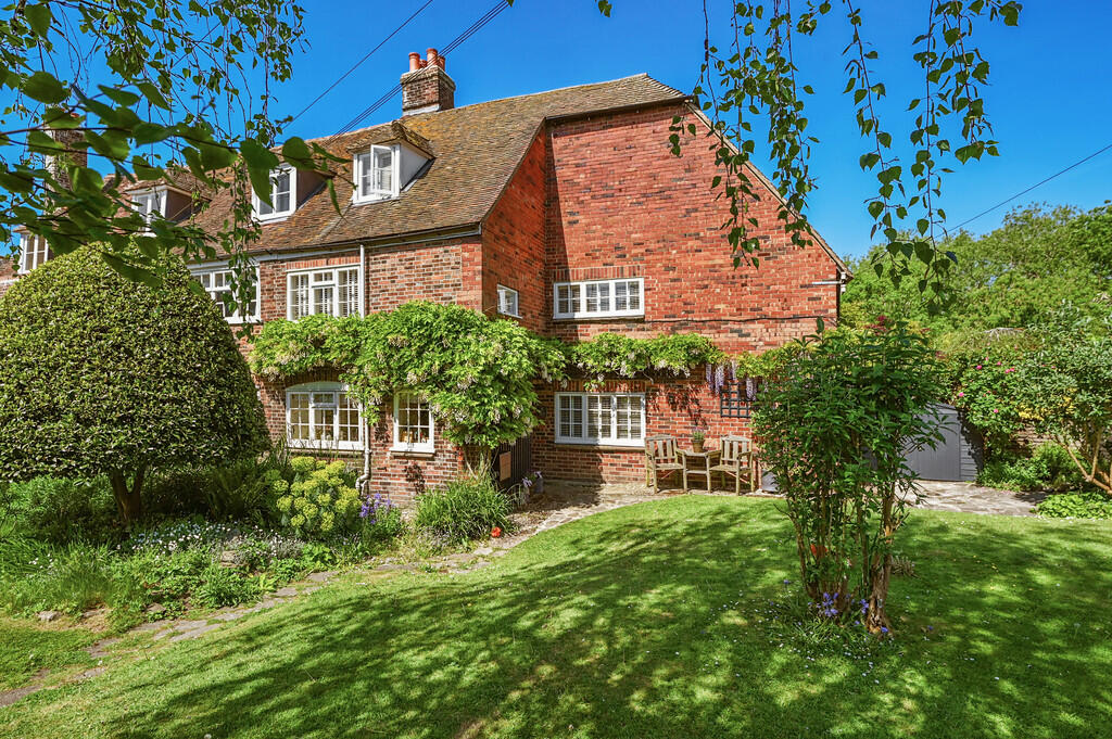 3 bedroom house for sale in Landgate Square, Rye, East Sussex TN31 7LL ...