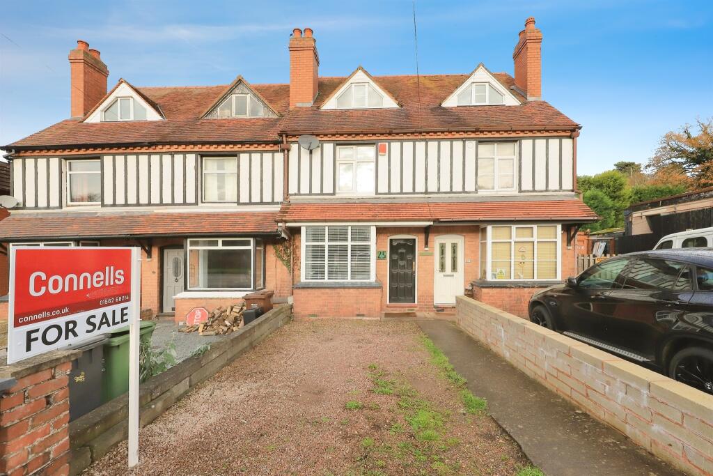 3 bedroom terraced house for sale in Hartlebury Road, Stourport-On ...