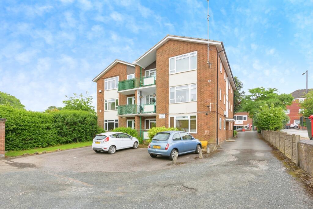 1 bedroom apartment for sale in Rectory Road, Sutton Coldfield, B75