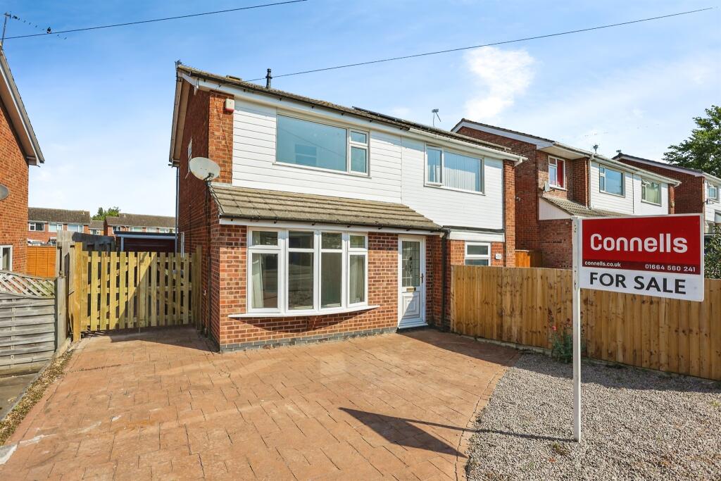 3 bedroom semi-detached house for sale in Edendale Road, Melton Mowbray ...