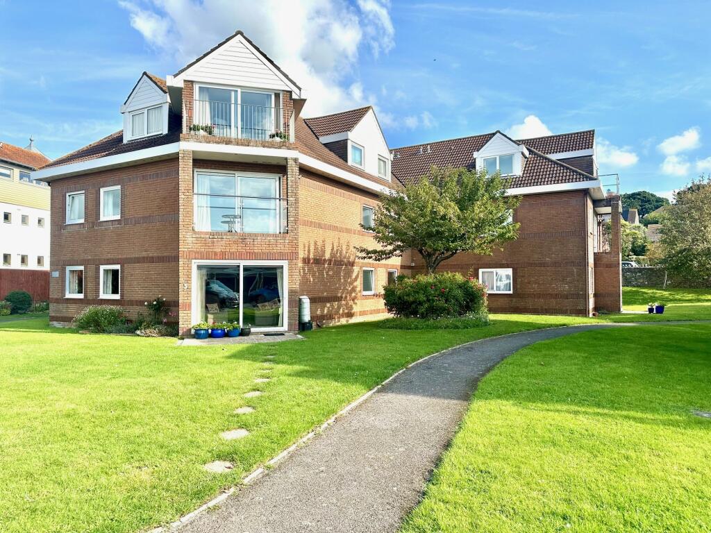 2 Bedroom Apartment For Sale In Heron Close Preston Weymouth Dt3