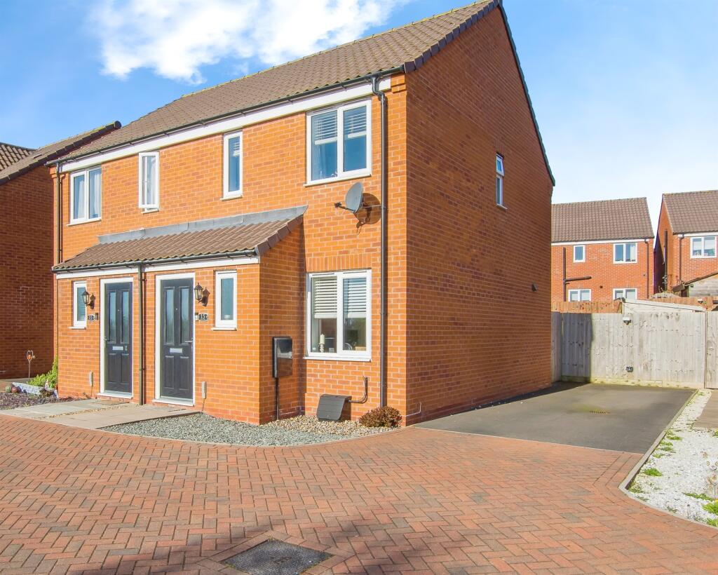 2 bedroom semi-detached house for sale in Icarus Way, Stanground South ...