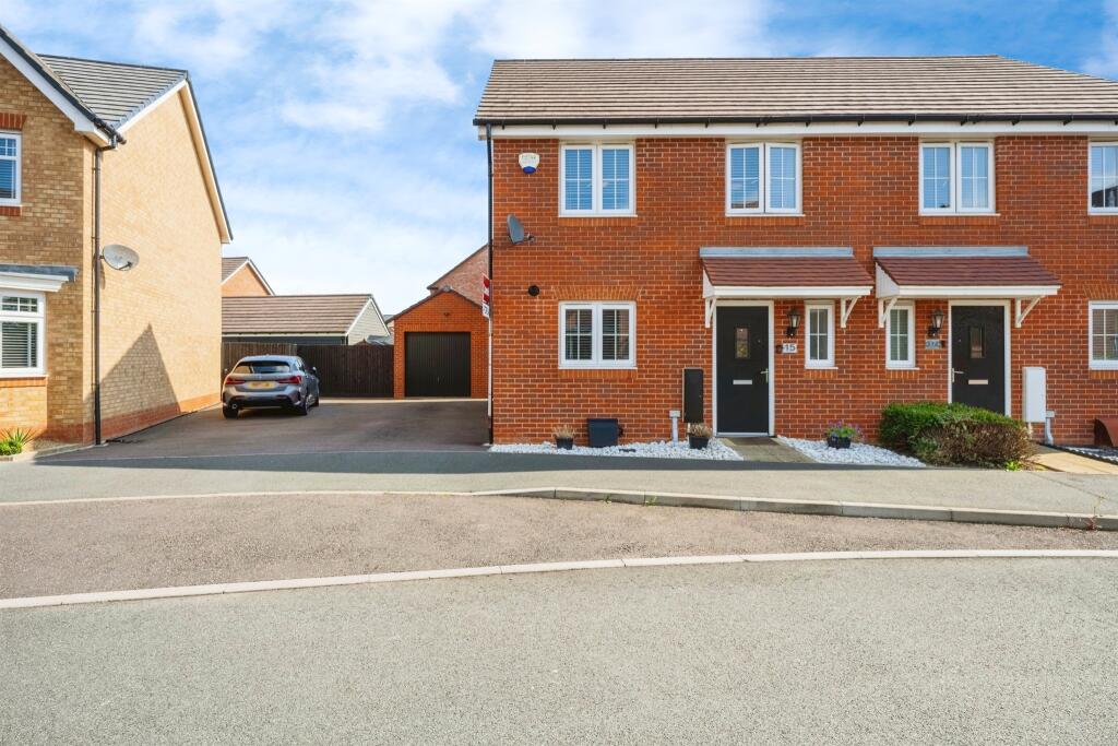 4 Bedroom Semi Detached House For Sale In Fry Grove Flitwick Bedford