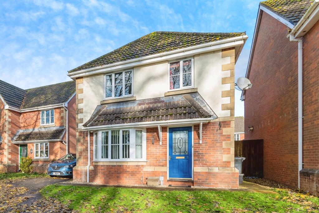 4 bedroom detached house for sale in Spring Meadows, TROWBRIDGE, BA14