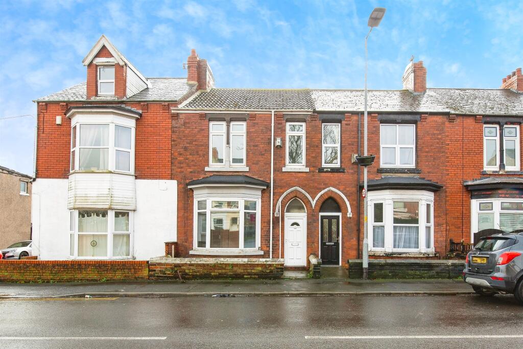 3 bedroom terraced house for sale in Elwick Road, Hartlepool, TS26