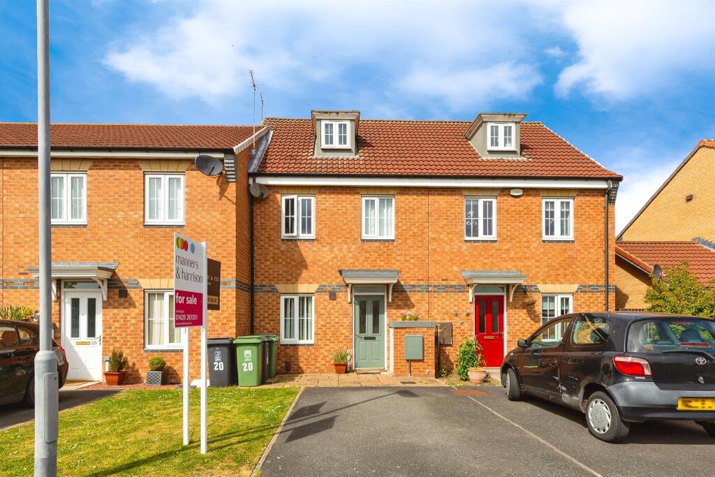 3 bedroom town house for sale in Hartoft Square, Hartlepool, TS26
