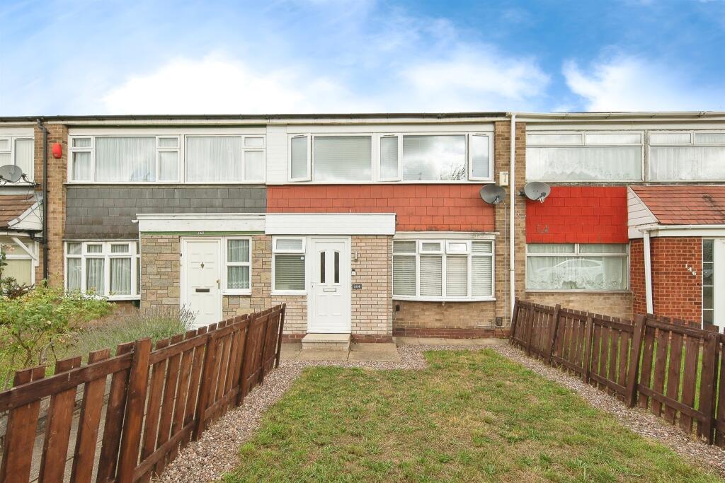 3 bedroom terraced house for sale in Farnborough Road, Birmingham, B35