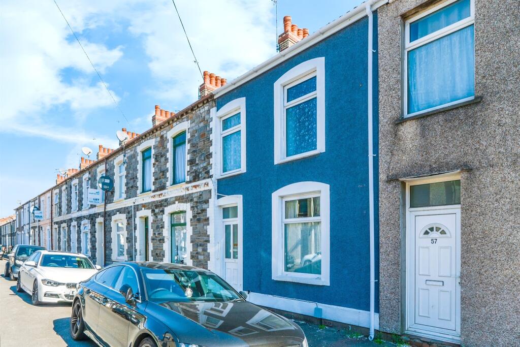1 bedroom ground floor flat for sale in Cecil Street, Roath, Cardiff, CF24