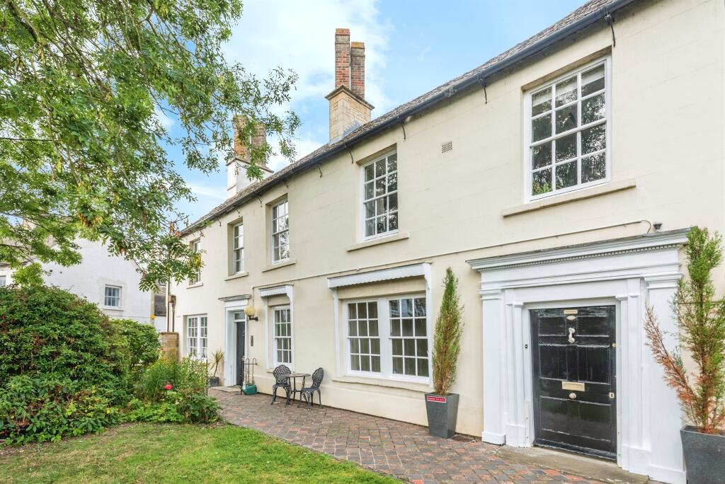 1 bedroom apartment for sale in Mill Street, Witney, OX28