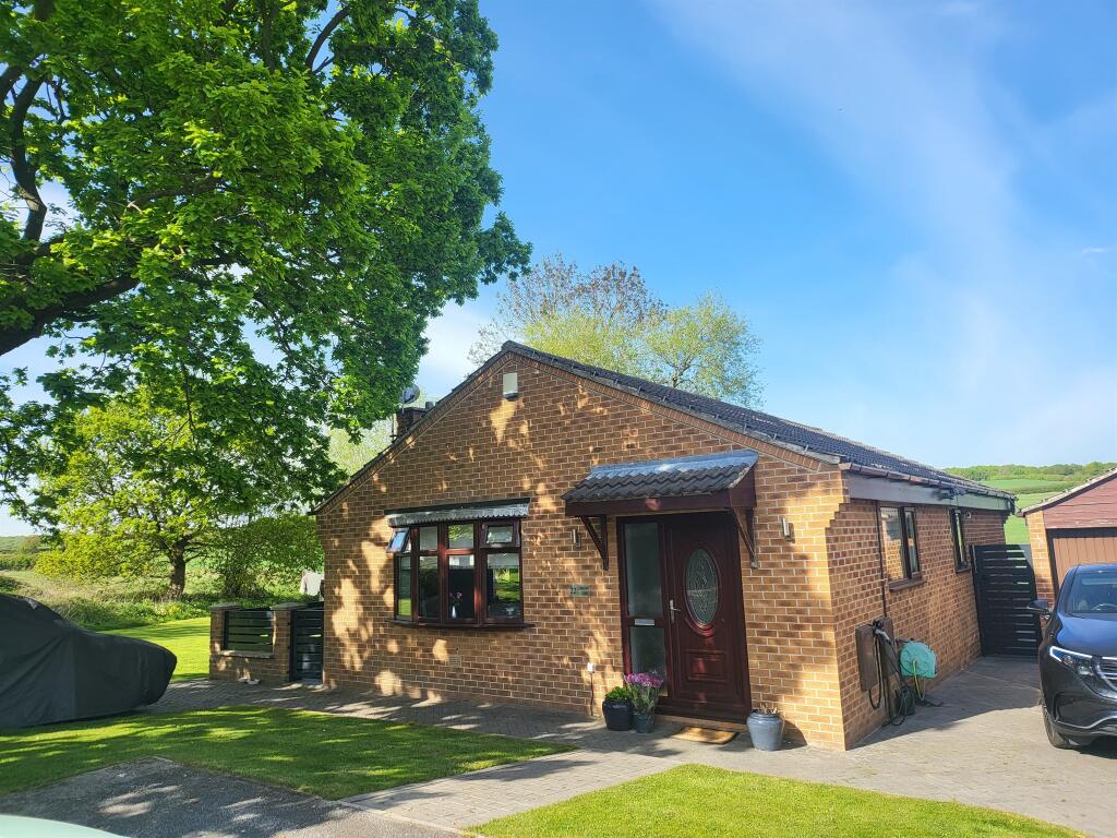 3 bedroom detached bungalow for sale in Garraby Close, Great Houghton ...