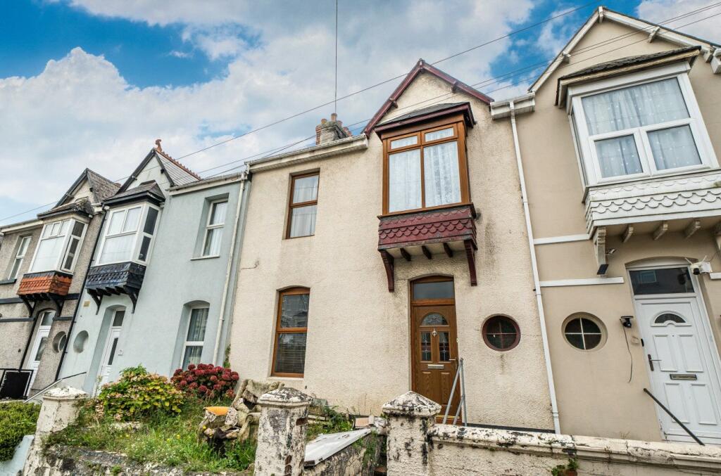 3 bedroom terraced house for sale in Old Laira Road, Plymouth, Devon, PL3