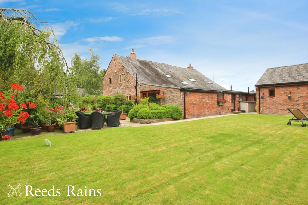 5 bedroom barn conversion for sale in Dawbers Lane, Euxton, Chorley ...