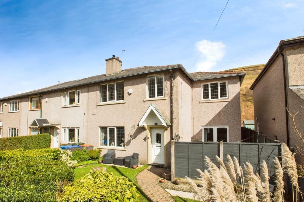 4 bedroom end of terrace house for sale in Dean Head, Todmorden Road ...