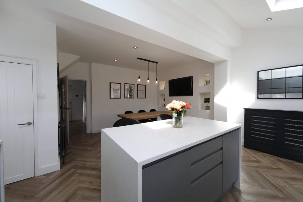 3 bedroom semi-detached house for sale in Kingsway, Roby, Liverpool ...