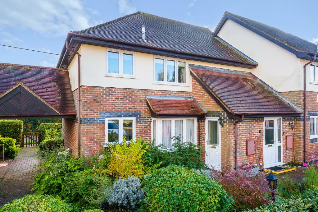 2 bedroom retirement property for sale in Kingsclere, Hampshire, RG20