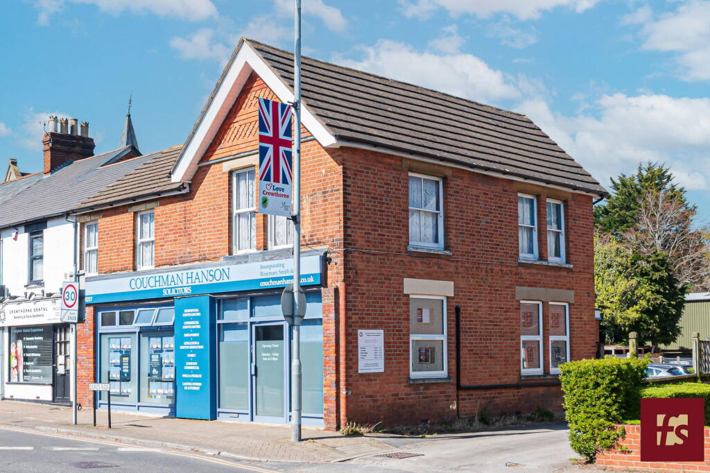 2 bedroom flat for sale in Dukes Ride, Crowthorne, RG45 6LT, RG45